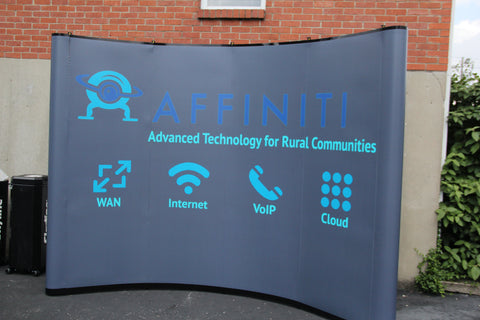 Latest Design - 10' Skyline Mirage Pop-up Display - Mint Condition!