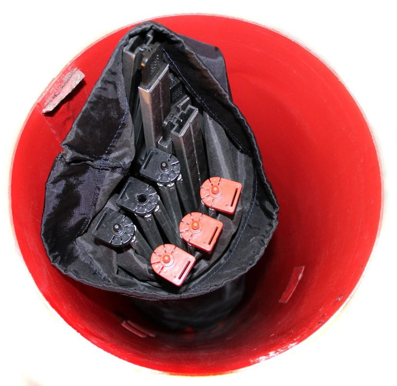 Nomadic Instand Table Top Display - Used